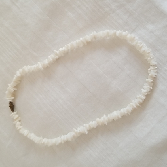 Jewelry | Vintage White Puka Shell Necklace | Poshmark